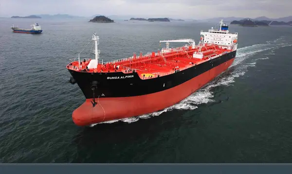 Oil Tanker Chartering & Operations | LLOYD'S MARITIME INSTITUTE OÜ